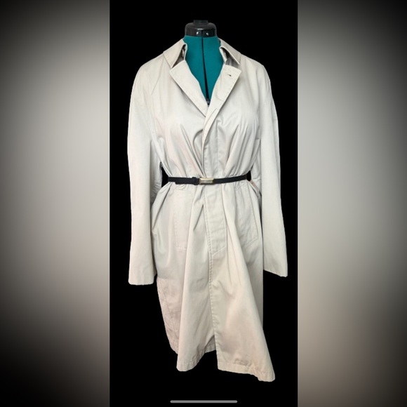 harbor master | Jackets & Coats | Perfect Condition Beige Vintage ...